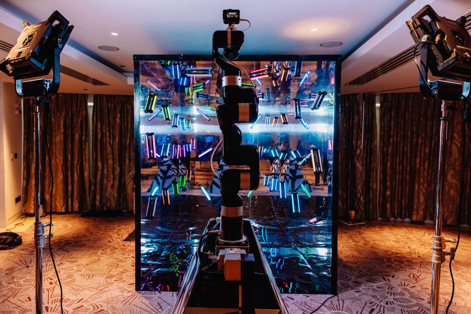 The Glambot - 360 Photo Booth - Megabooth